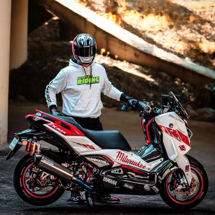 Modifikasi XMAX 250 Connected Curi Perhatian di Ajang CustoMAXI 2023